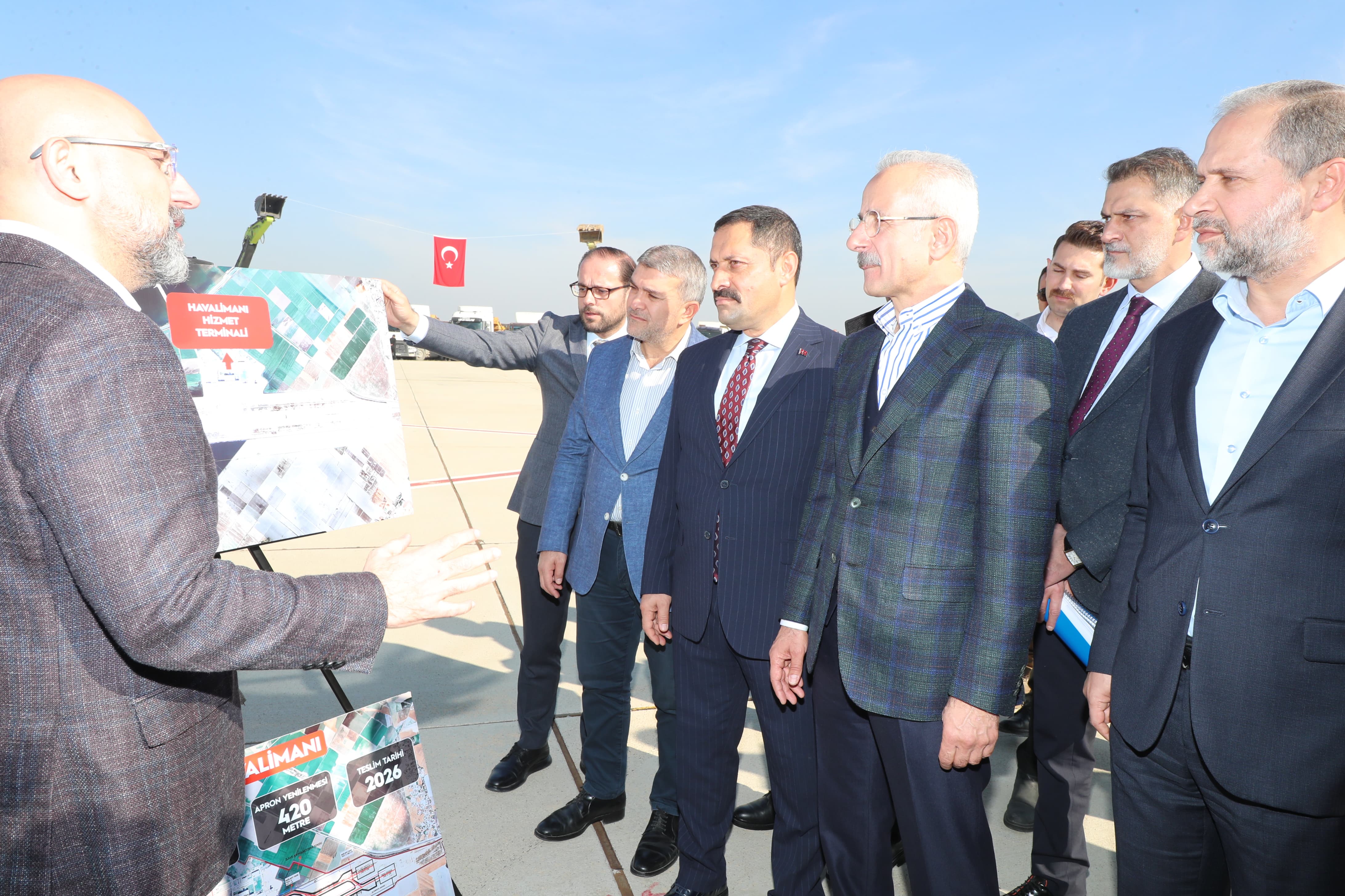 Tc Hatay Valiliği Ulaştırma Ve Altyapı Bakanımızdan Hatayımıza Yeni Bir Pist İskenderun